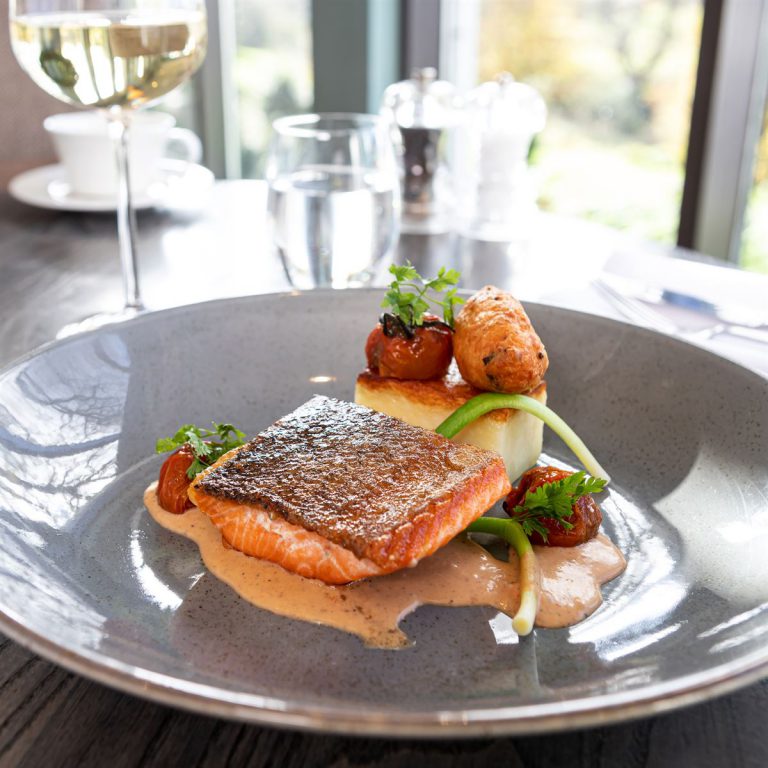 GREENHOUSE RESTAURANT - Castle Green Hotel