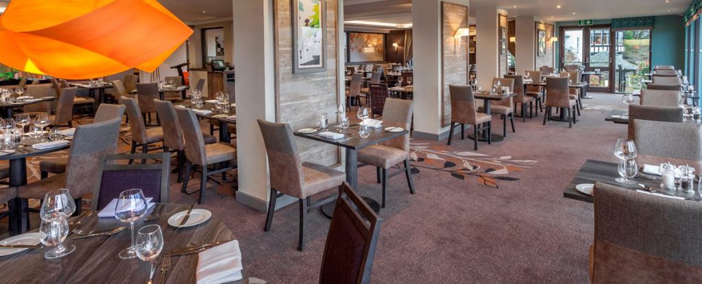 GREENHOUSE RESTAURANT – Castle Green Hotel